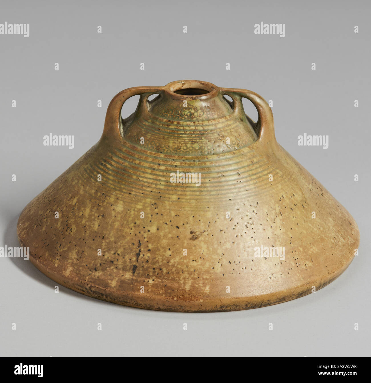 Art ceramic paul dachsel co hi-res stock photography and images - Alamy