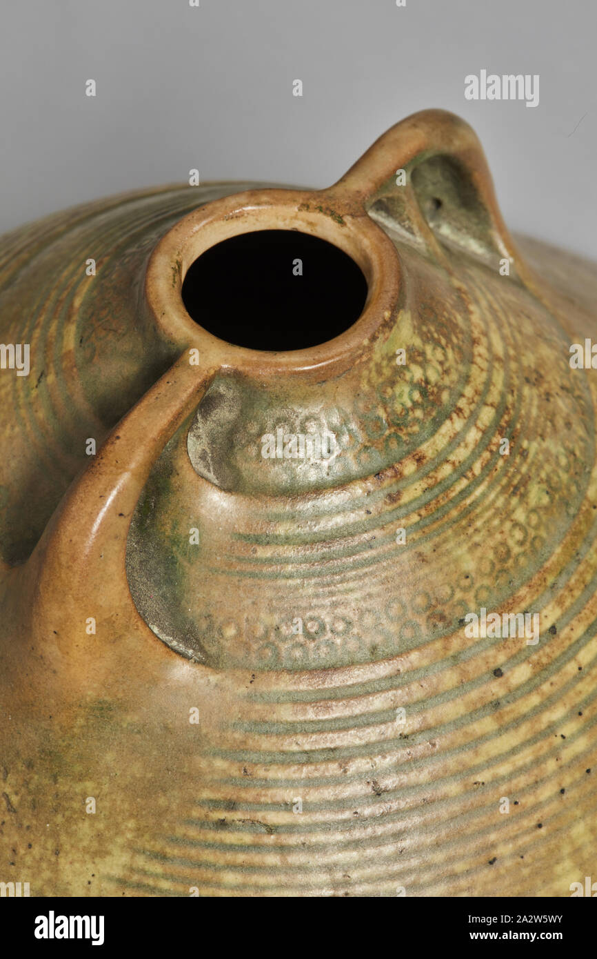 Vase, Paul Dachsel, Designer (Czech, 1880-), Art Ceramic Paul Dachsel ...