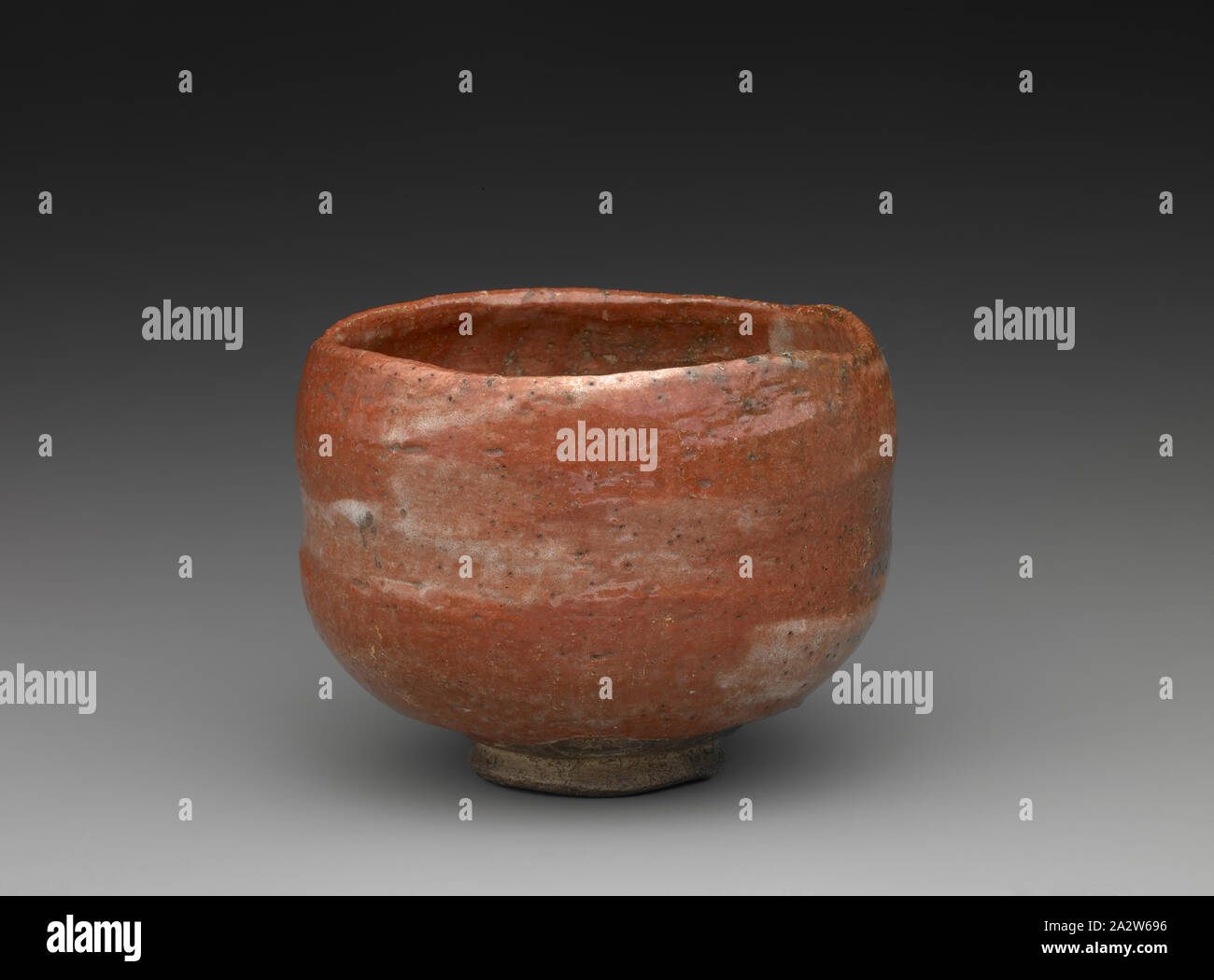 Tea bowl raku hi-res stock photography and images - Alamy