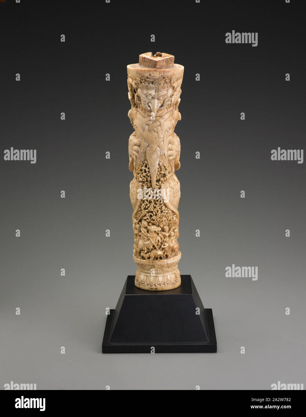 Throne leg hi-res stock photography and images - Alamy