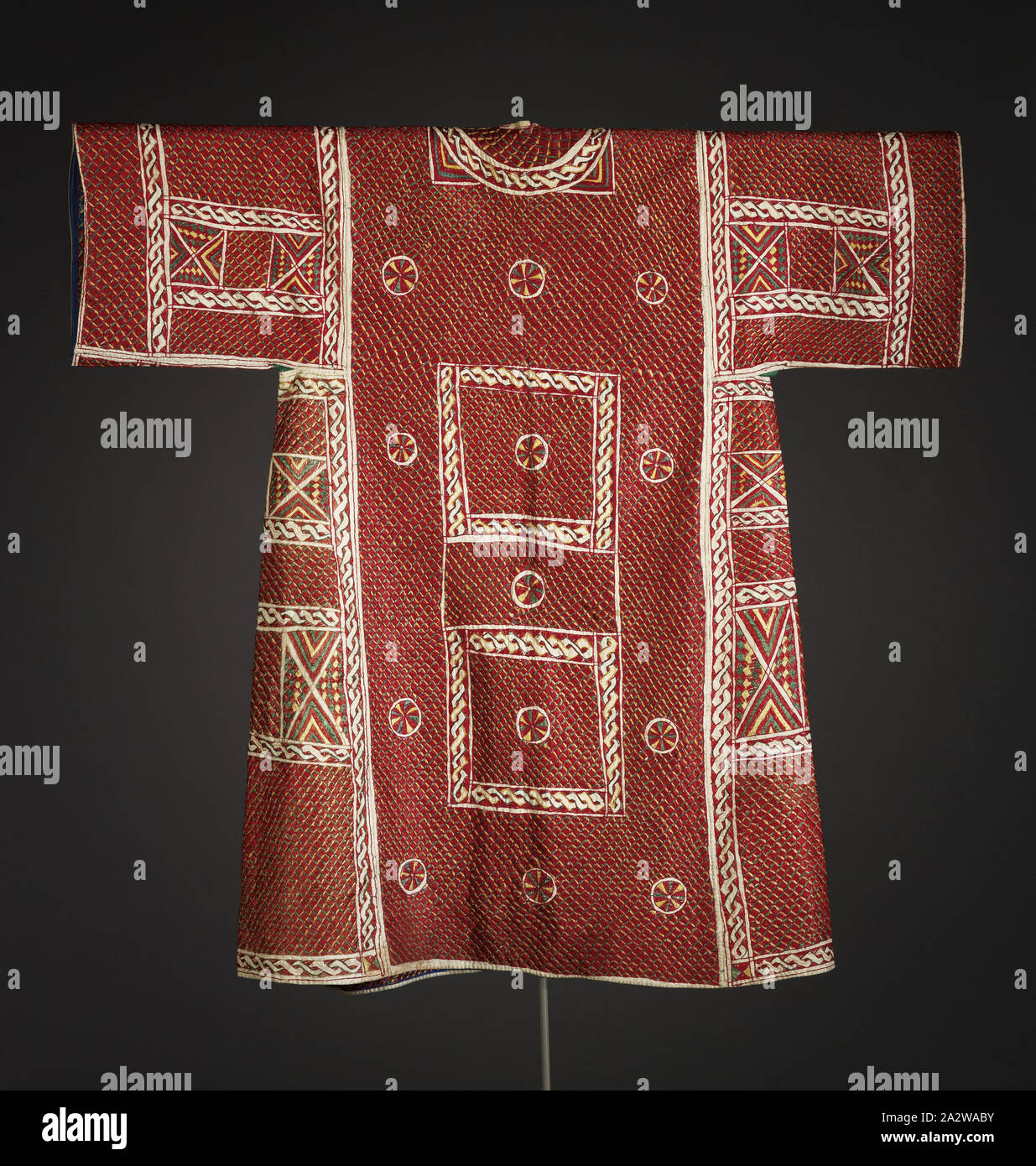 Woman's prestige robe, Kotoko people (Chadian), early 1950s, cotton ...