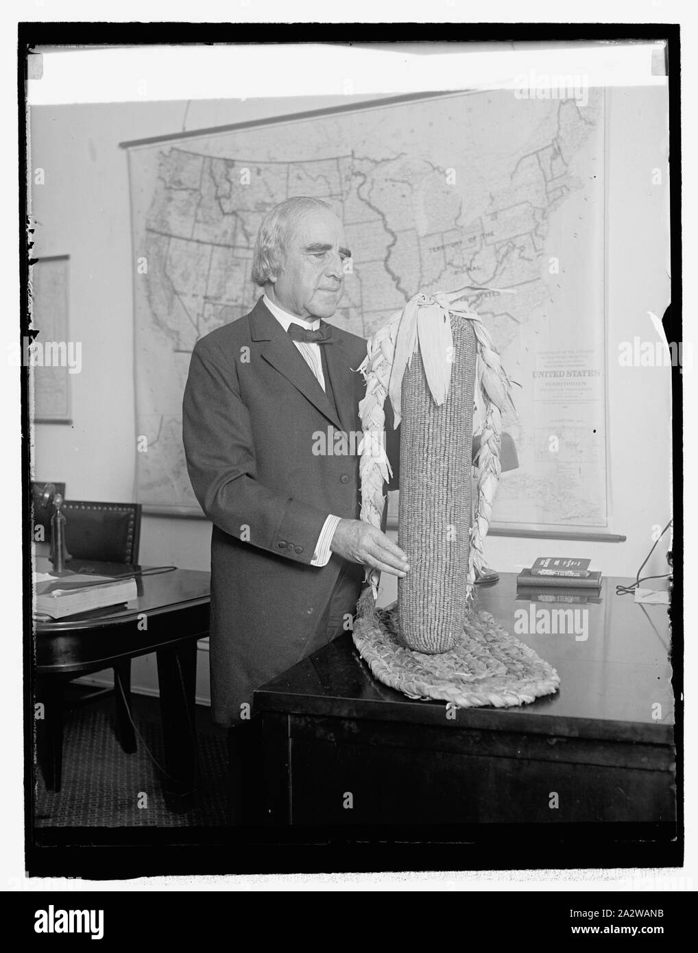 Edgar howard hi-res stock photography and images - Alamy