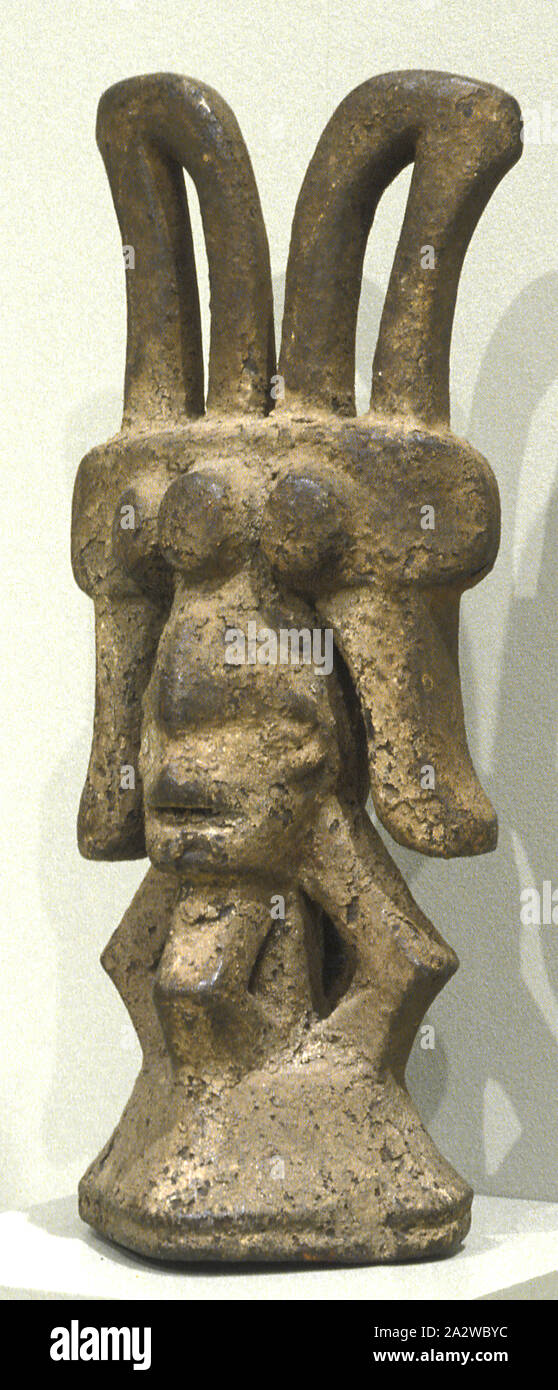 Ikenga figure hi-res stock photography and images - Alamy