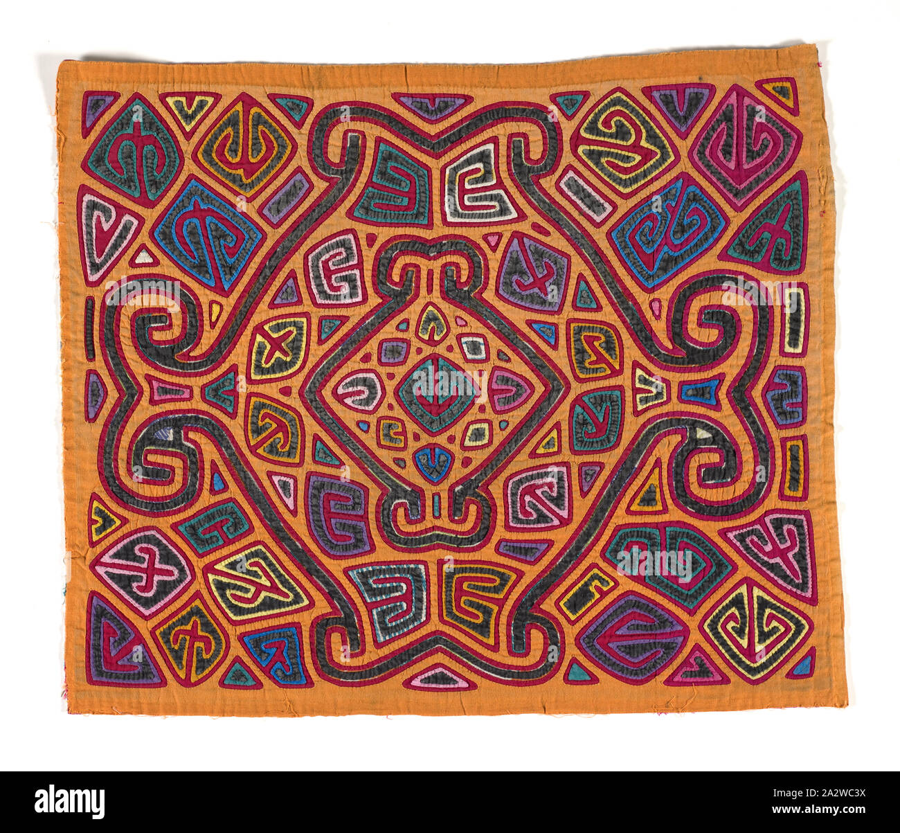 shirt panel (mola), Kuna people, about 1950s, appliqued cotton, 16-1/2 ...