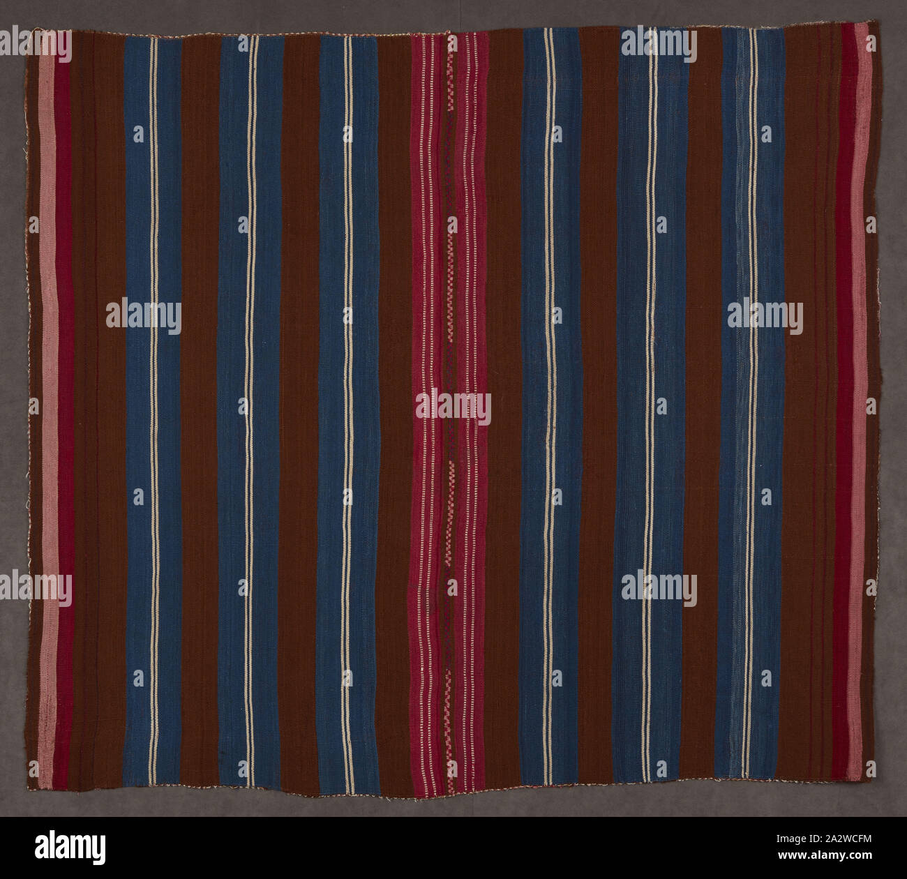 shawl, Iscayo, Aymara people, about 1700-1800, camelid fiber, 45-1/2 x ...