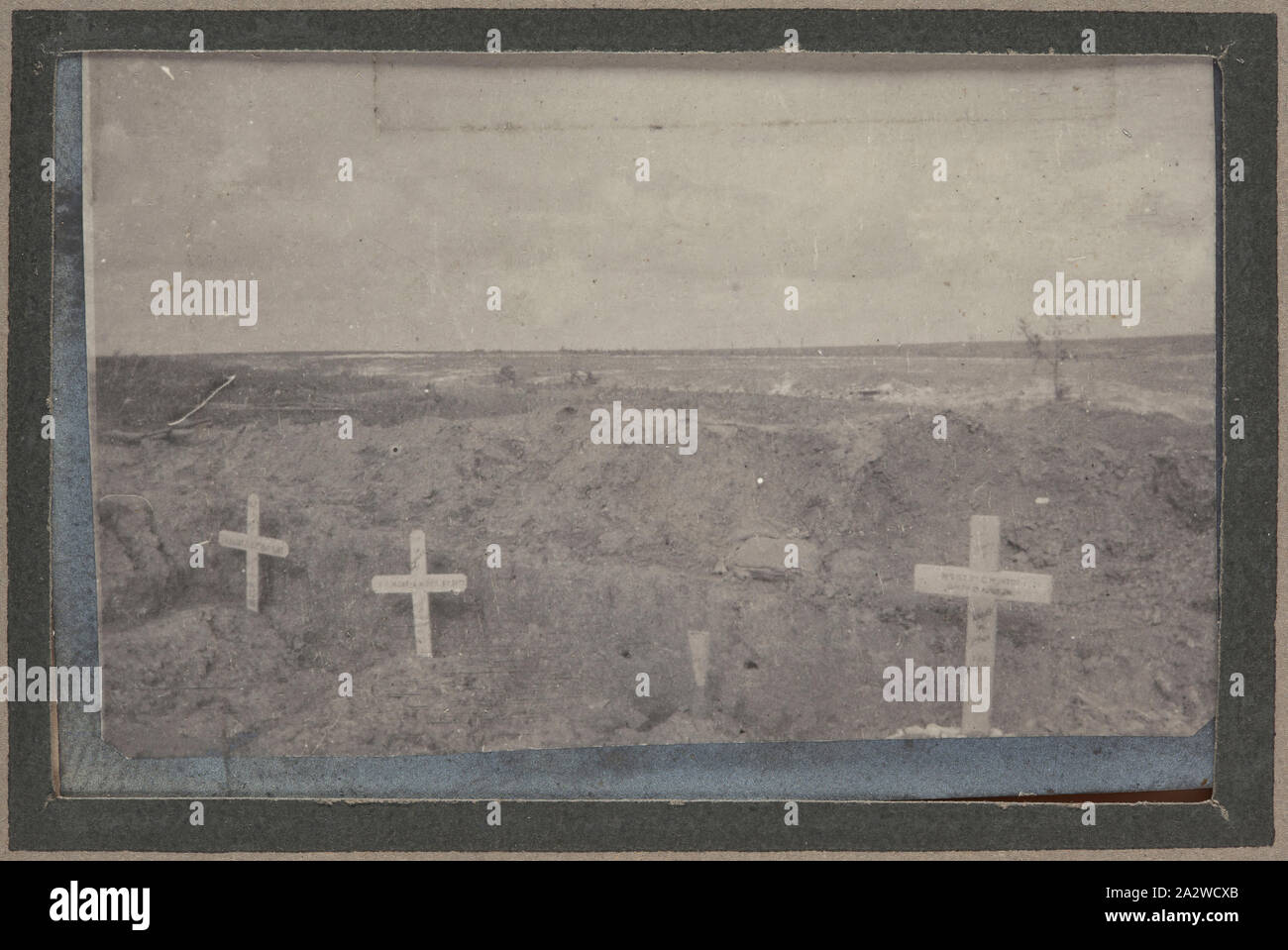 Battlefield damage hi-res stock photography and images - Alamy
