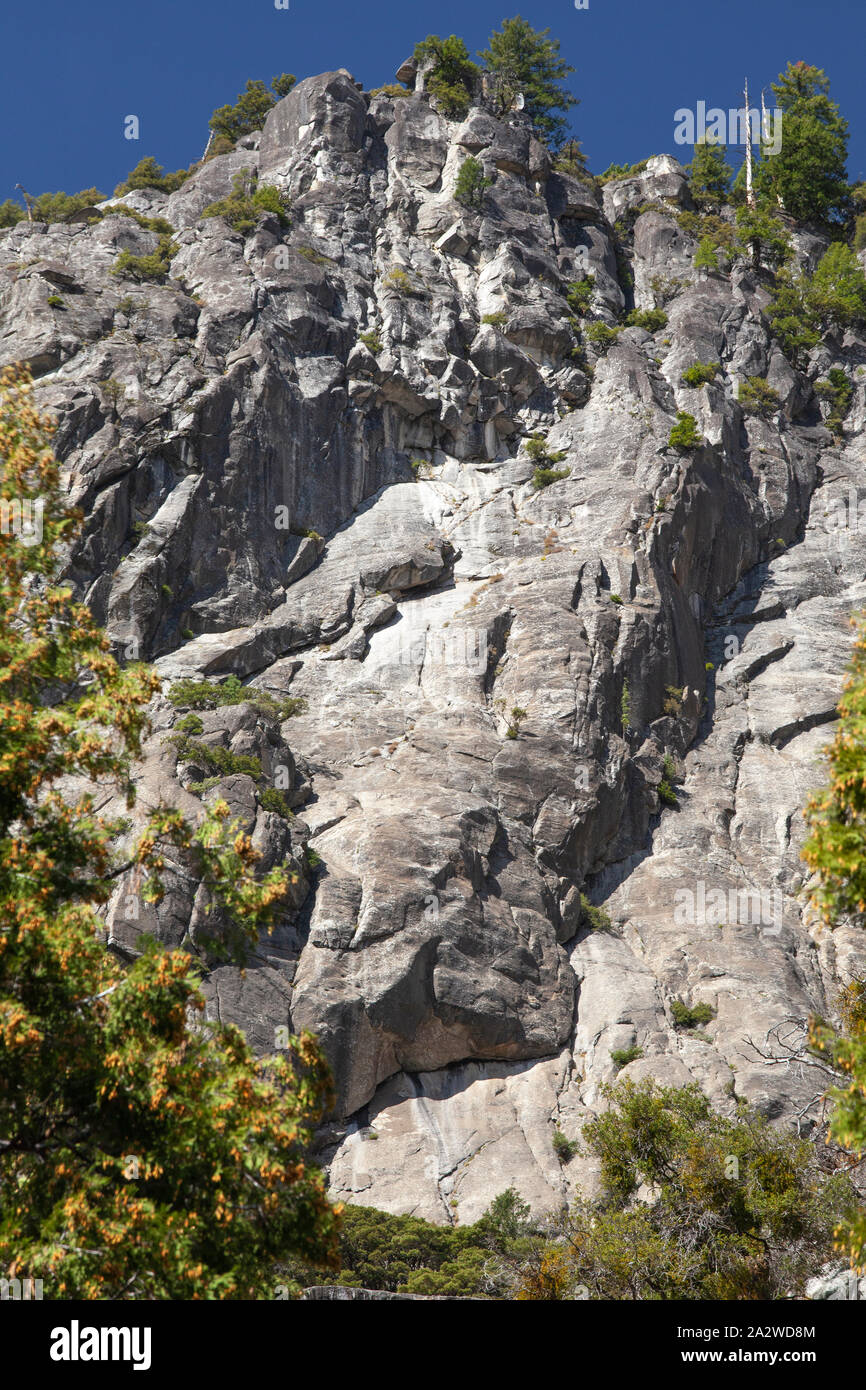 Large granite mountain yosemite national hi-res stock photography and ...