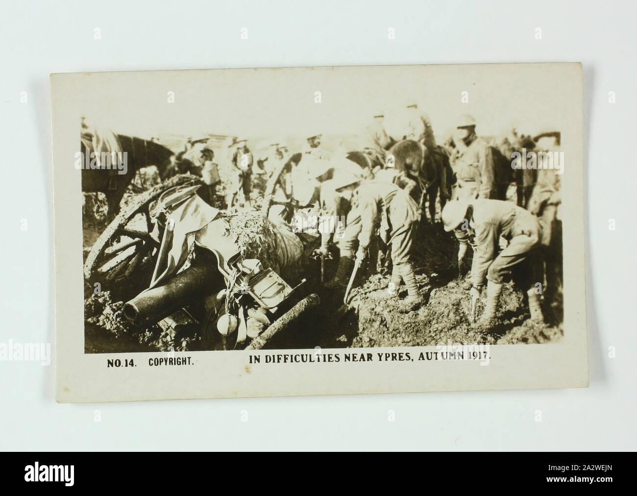 Australian cannon hi-res stock photography and images - Alamy