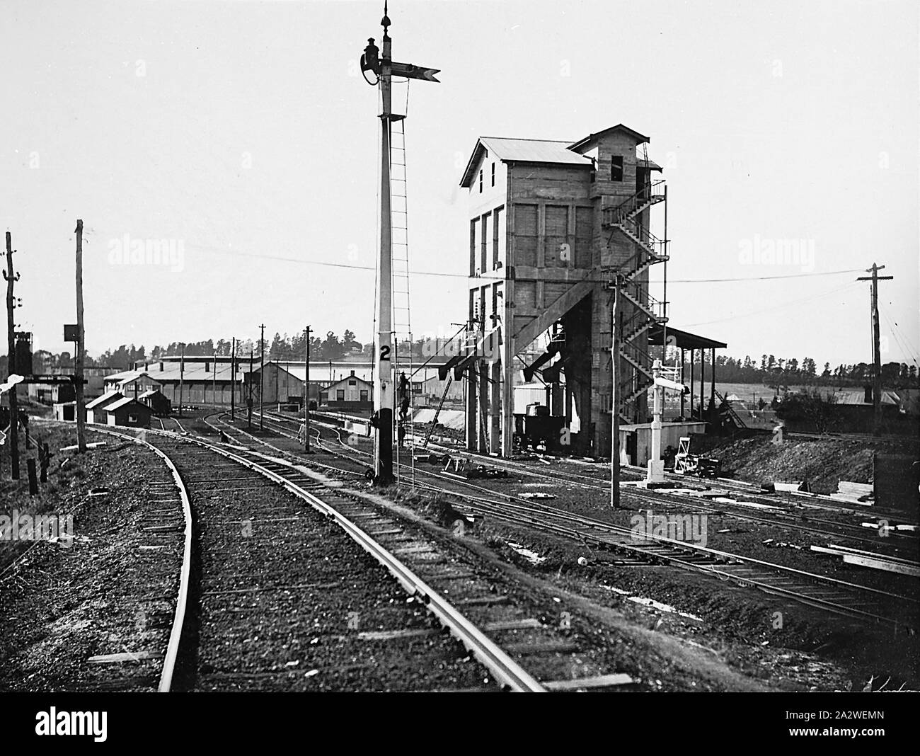 Reinforced concrete hopper coaling tower hi-res stock photography and ...