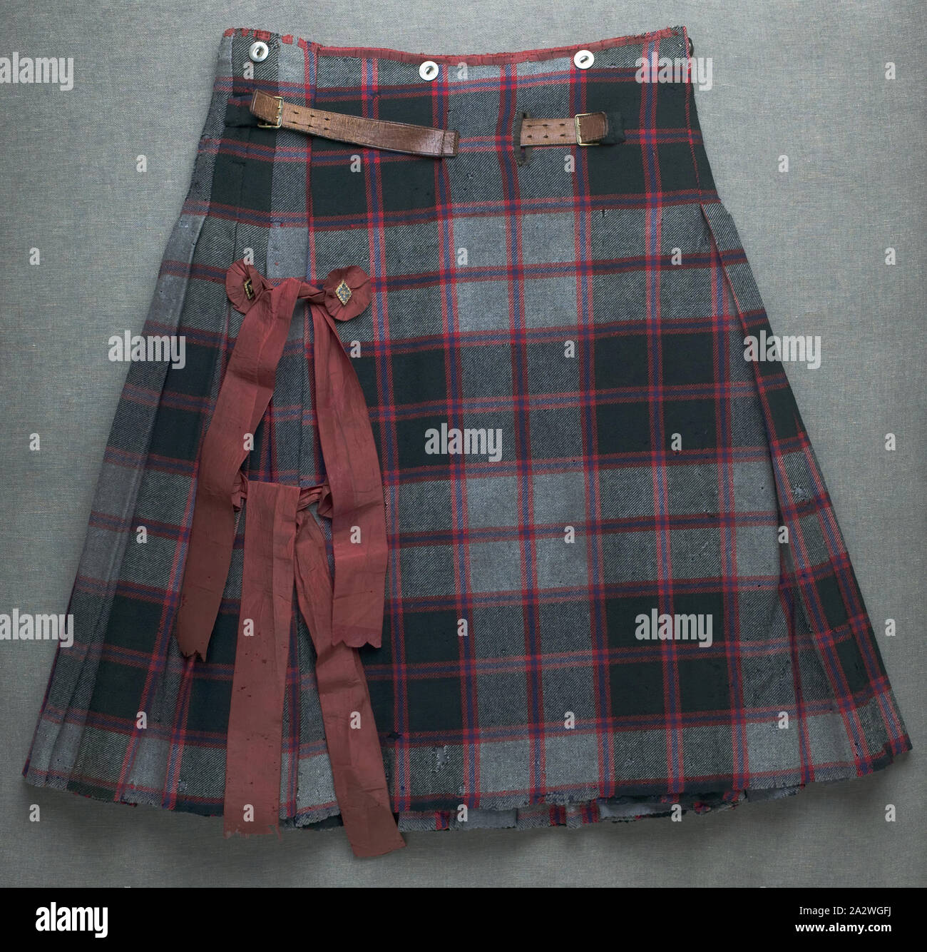 Scottish regalia kit hi-res stock photography and images - Alamy