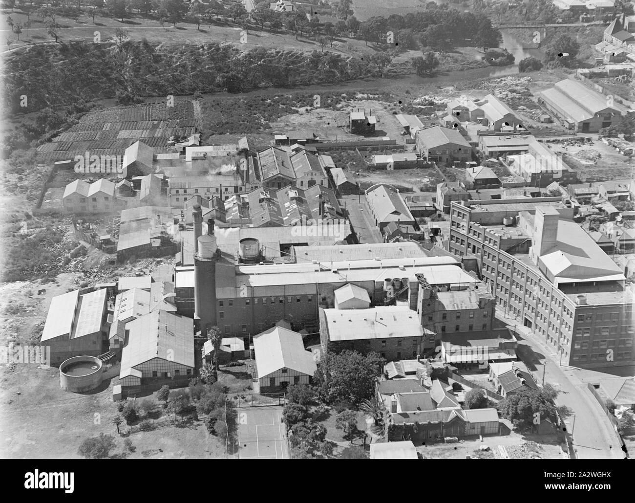 Aerial view 1930s hi-res stock photography and images - Alamy