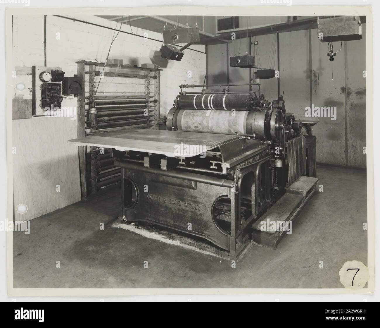 1940s model hi-res stock photography and images - Alamy