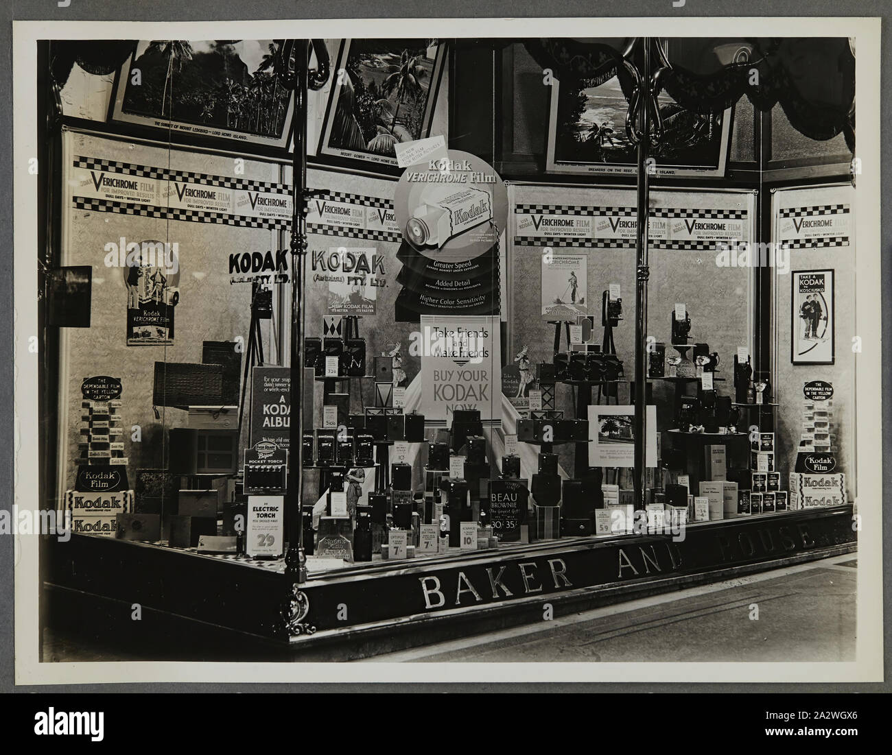 Circa 1934 1936 hi-res stock photography and images - Alamy