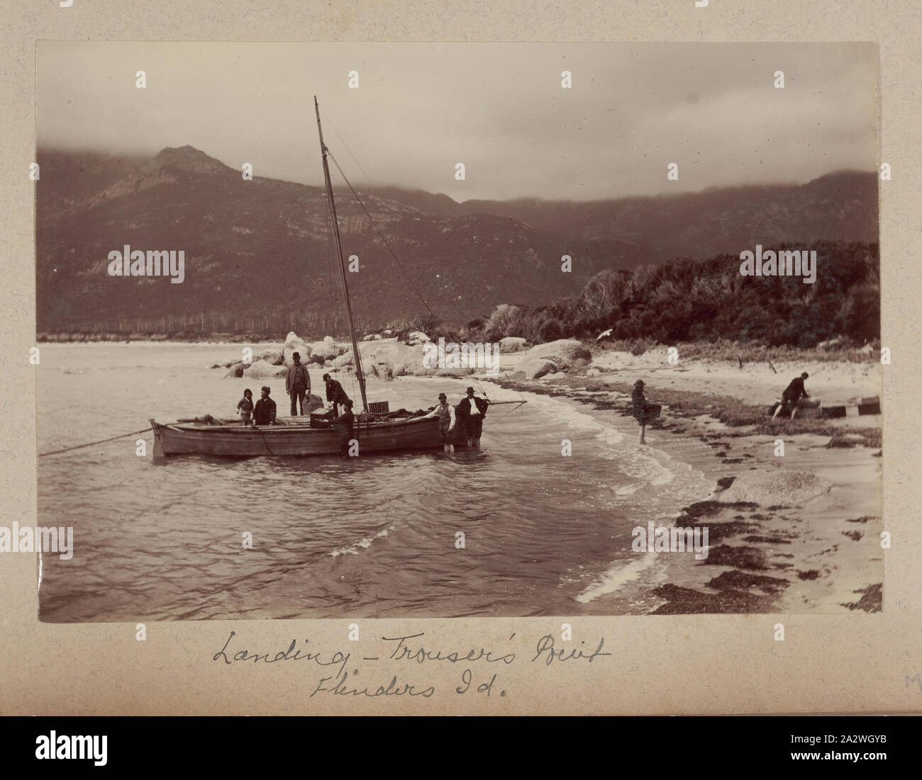 Black point landing hi-res stock photography and images - Alamy