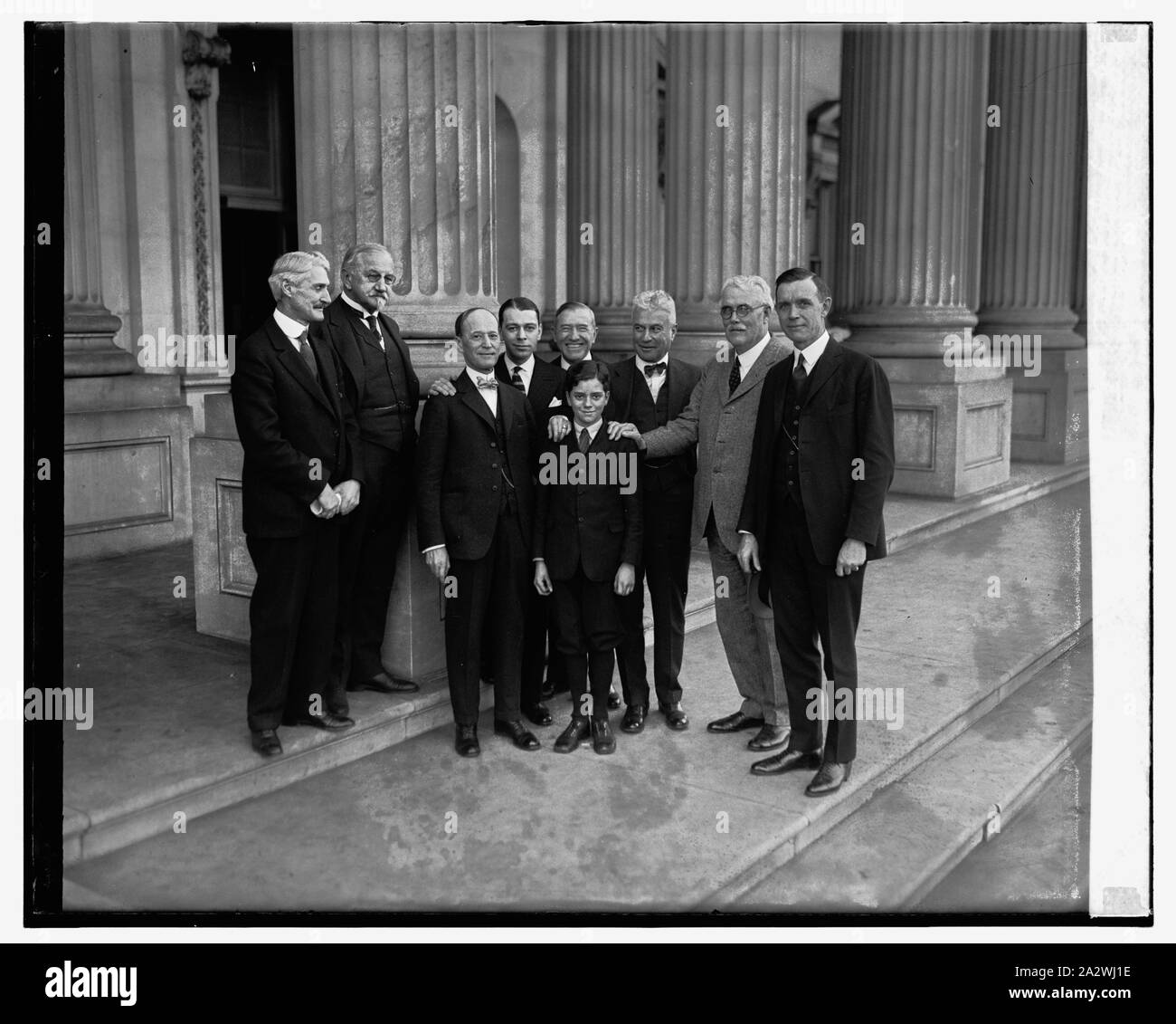 Raymond taylor hi-res stock photography and images - Alamy