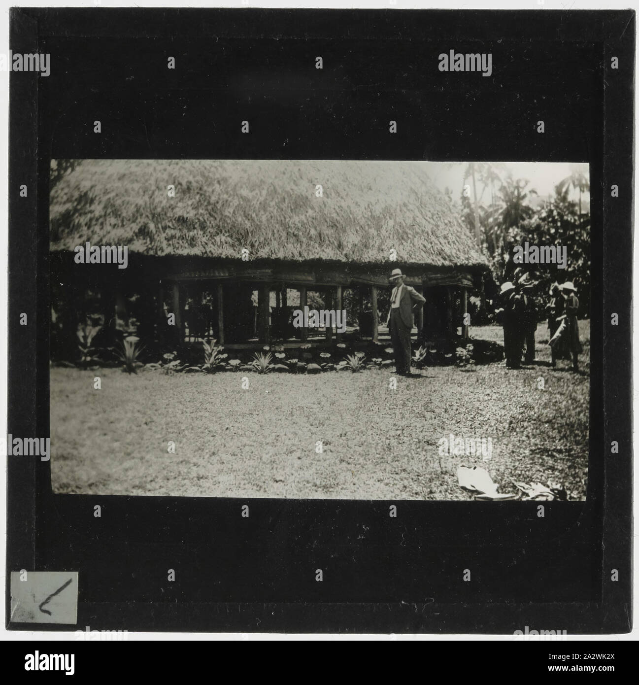 Fale houses samoa hi-res stock photography and images - Alamy