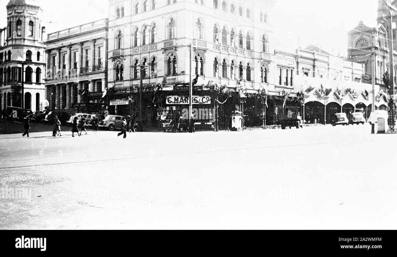 National mutual building ballarat hi-res stock photography and images ...