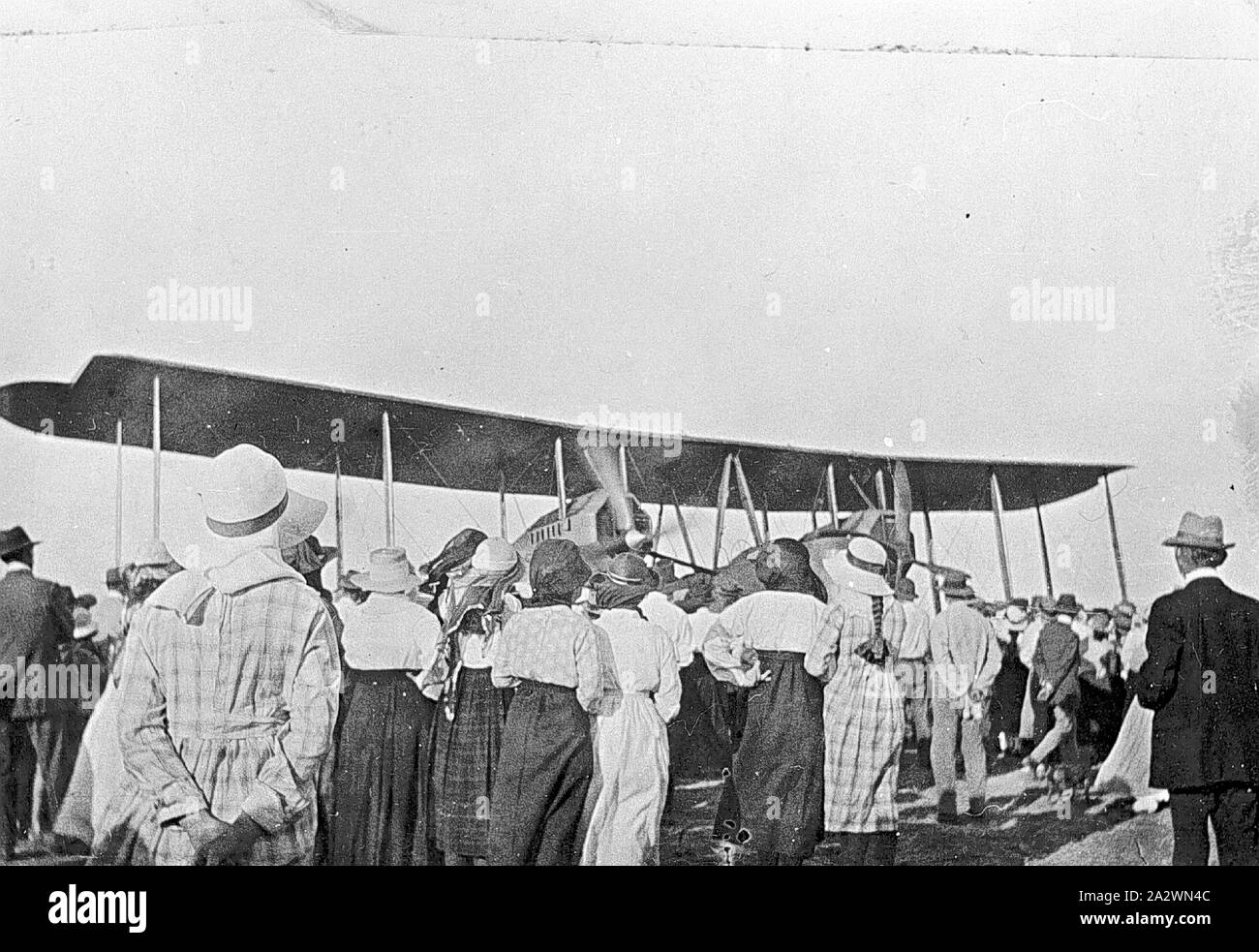Vickers vimy aircraft flown hi-res stock photography and images - Alamy
