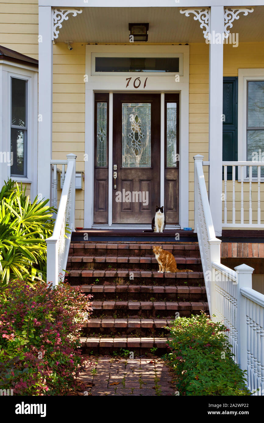 Double veranda hi-res stock photography and images - Alamy