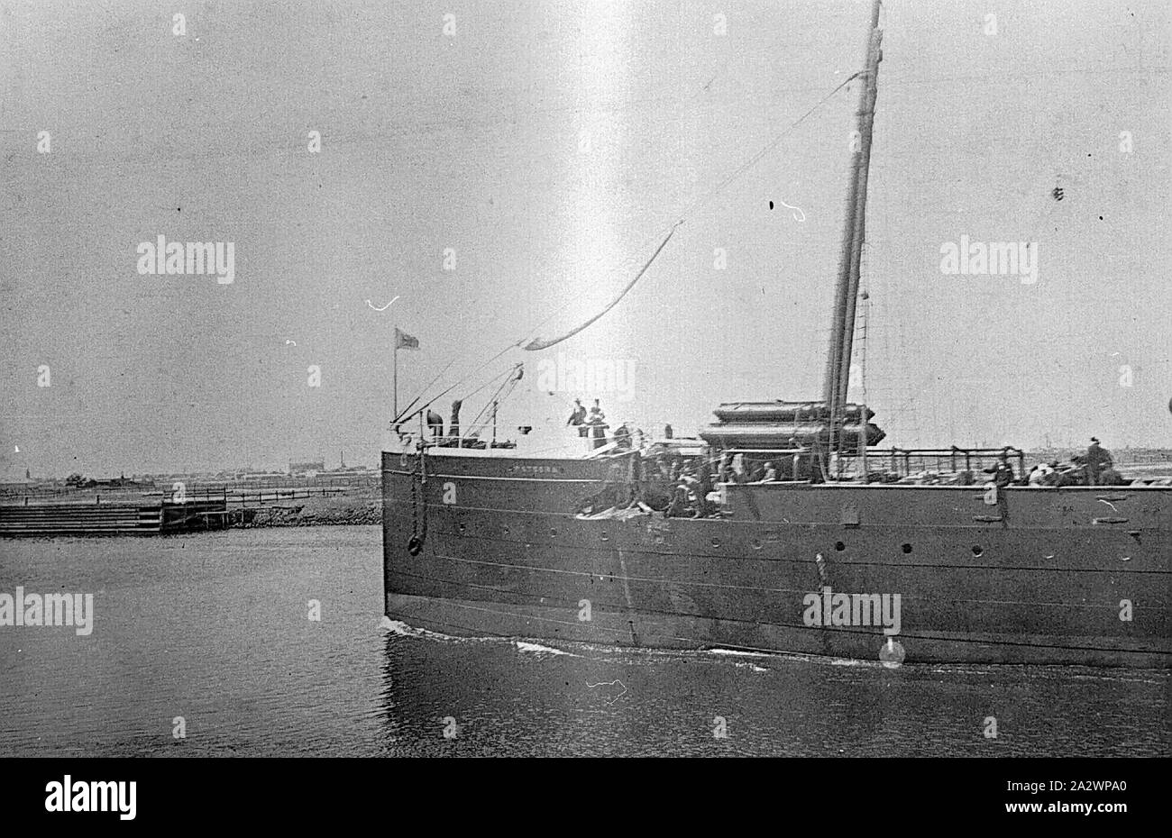 Negative - Melbourne, Victoria, Feb 1902, The SS 'Pateena' in the Yarra ...