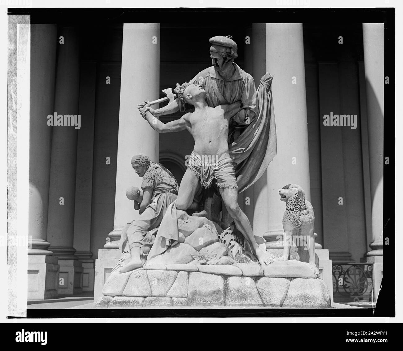 Safety statue hi-res stock photography and images - Alamy
