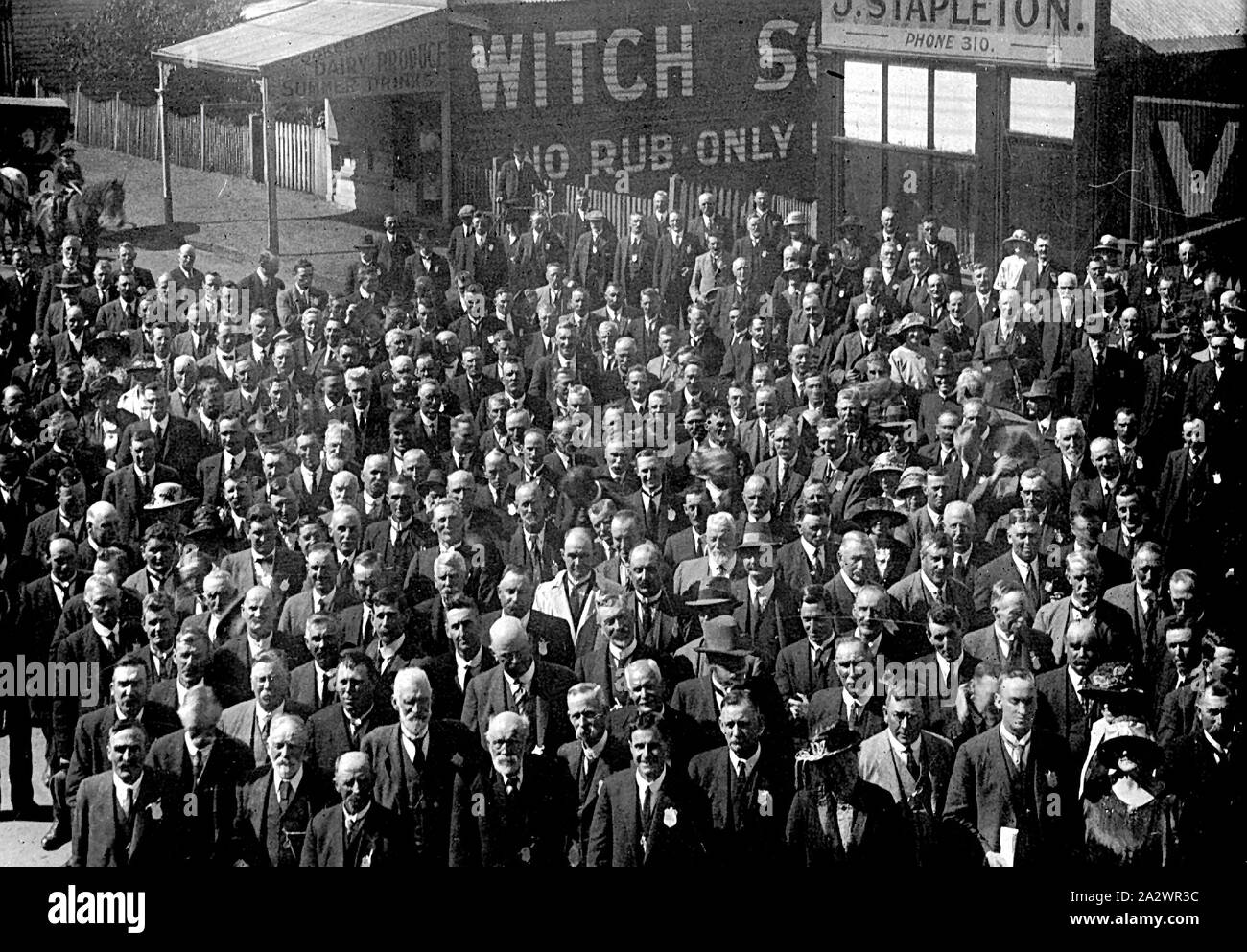 Negative - Hamilton, Victoria, circa 1920, A large crowd of people ...