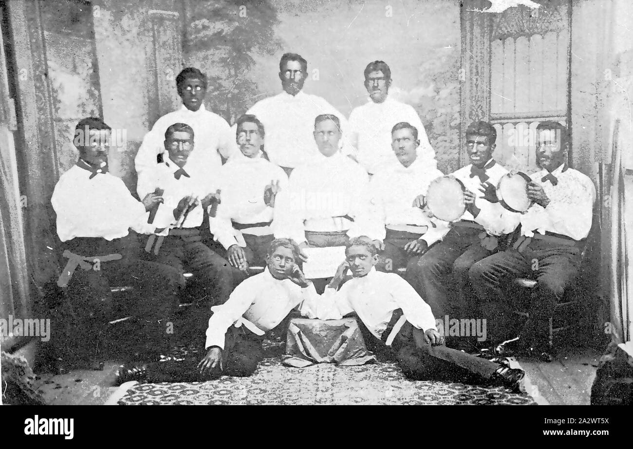 Eaglehawk minstrels hi-res stock photography and images - Alamy