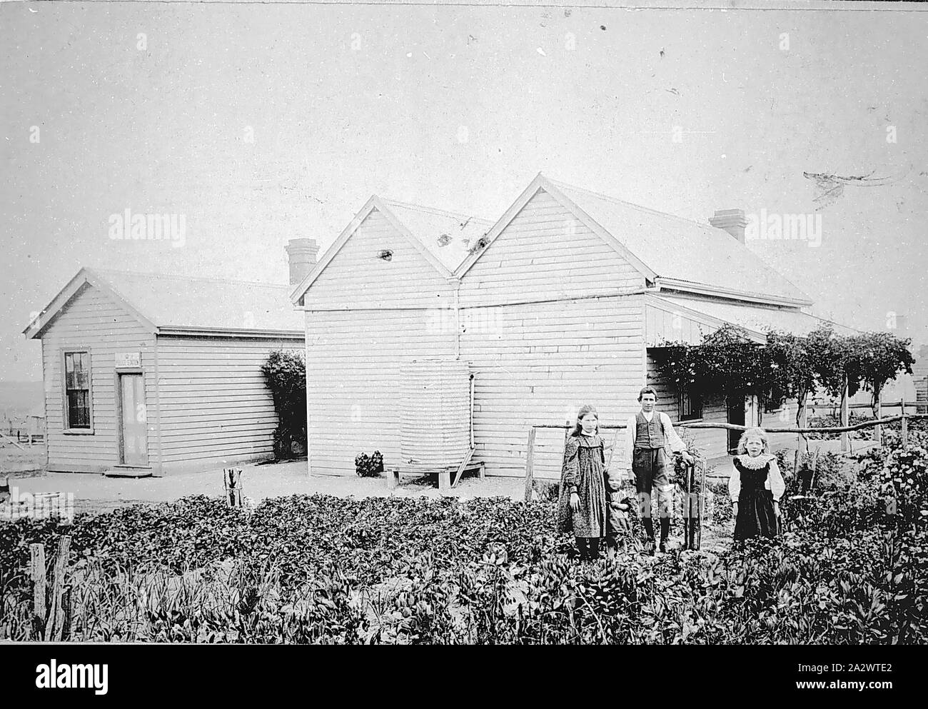 Boy residence hi-res stock photography and images - Alamy