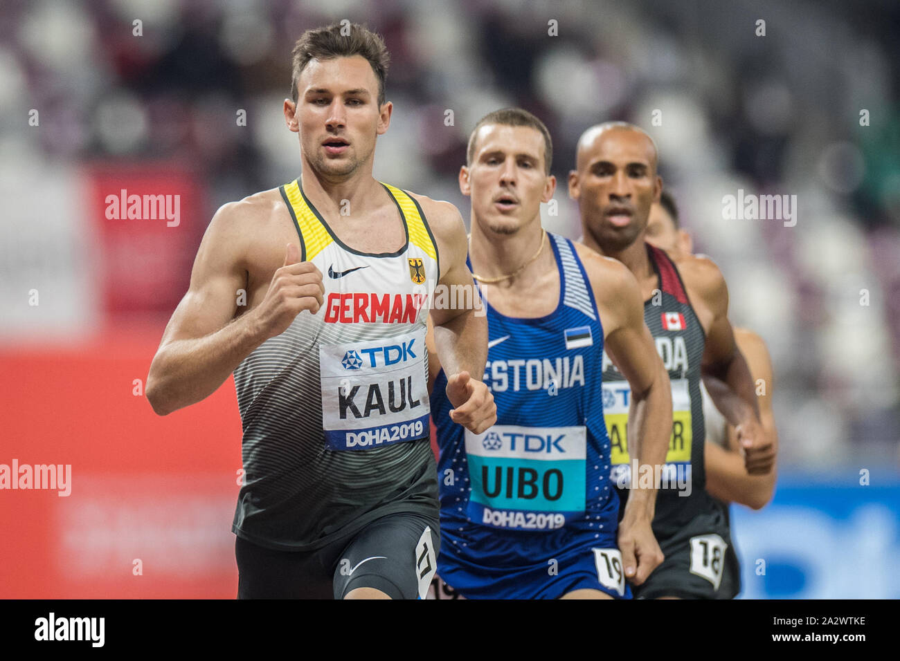 Men decathlon 1500 meters hi-res stock photography and images - Alamy