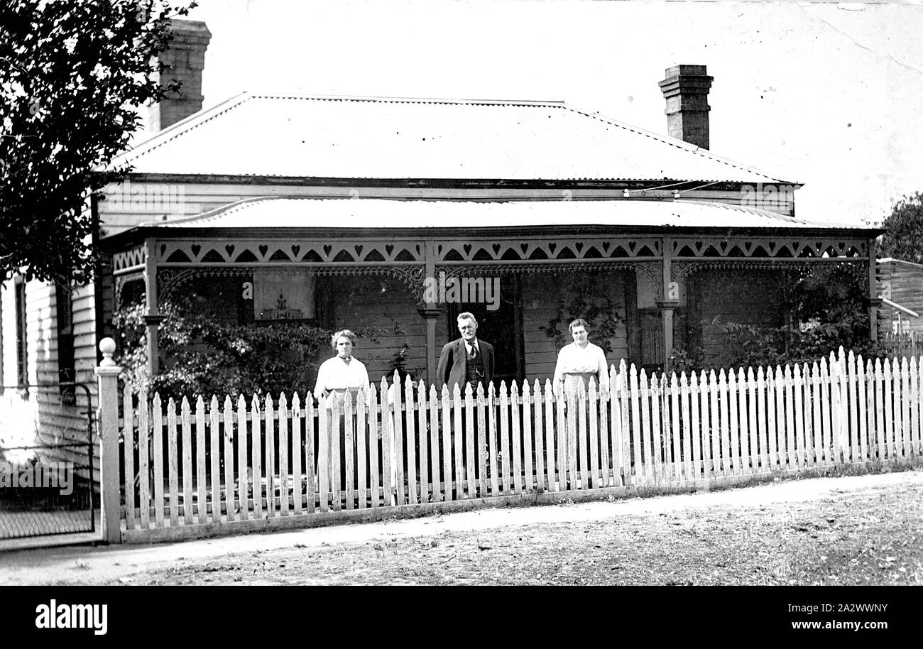 Negative - Numurkah, Victoria, 1919, The Prideaux family in front of ...