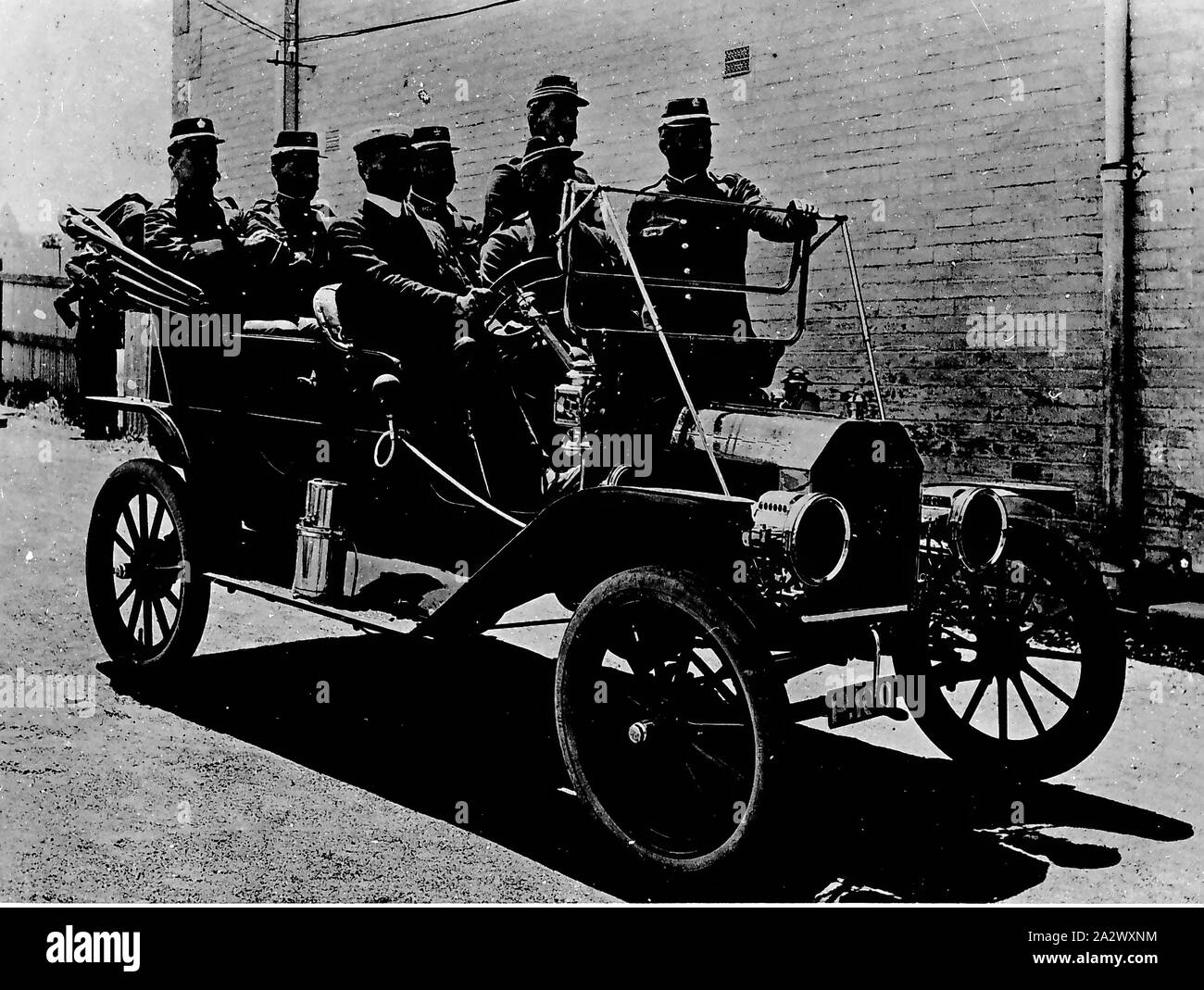 1910 car hi-res stock photography and images - Alamy