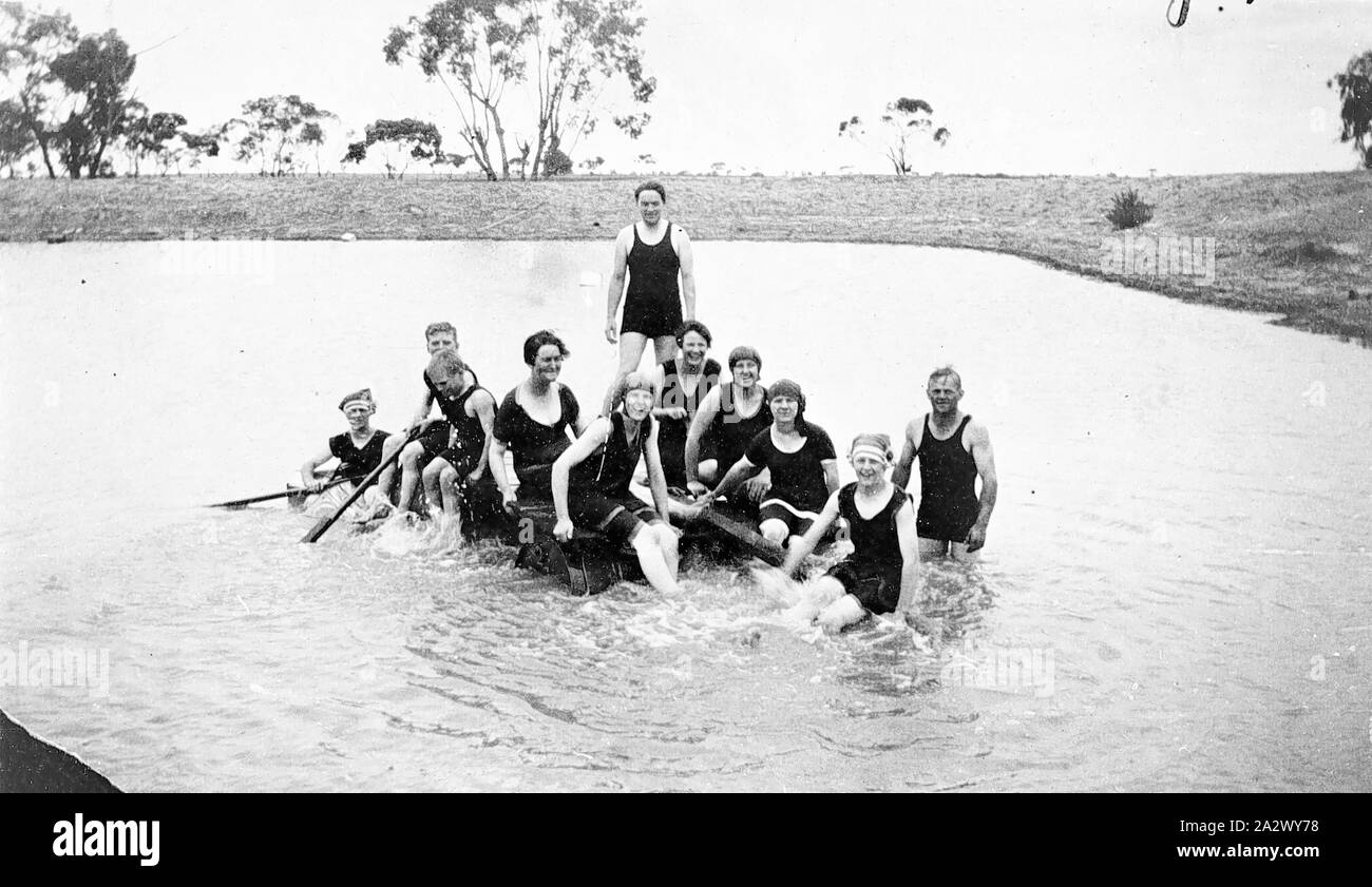 Negative - Nullawil District, Victoria, Dec 1934, Men and women of the ...