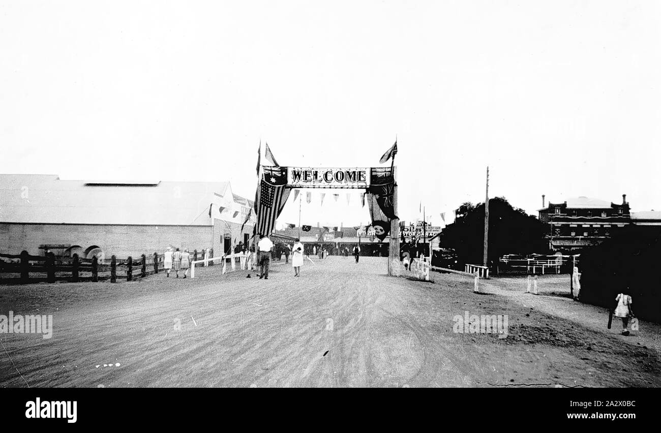 Negative - Welcome Arch in 'Back to Nhill' Celebrations, Nhill ...