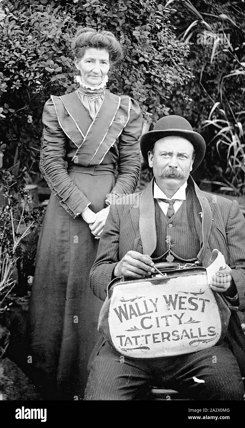 Bookmakers bag hi-res stock photography and images - Alamy