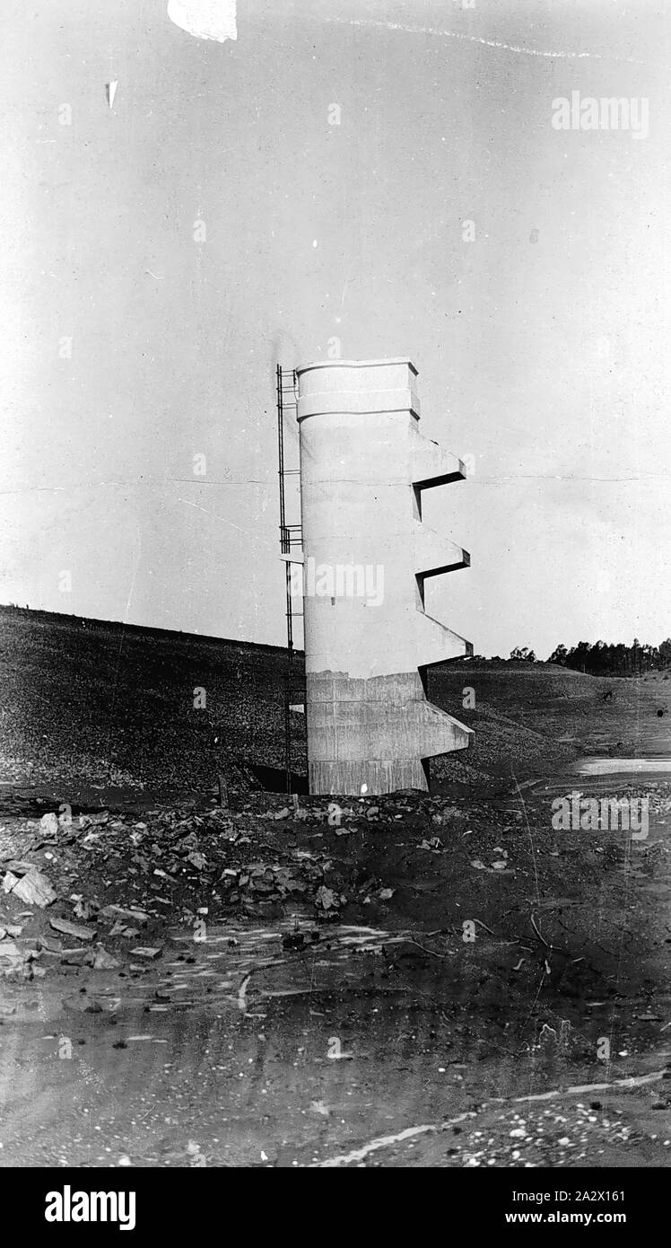 Spring gully reservoir hi-res stock photography and images - Alamy