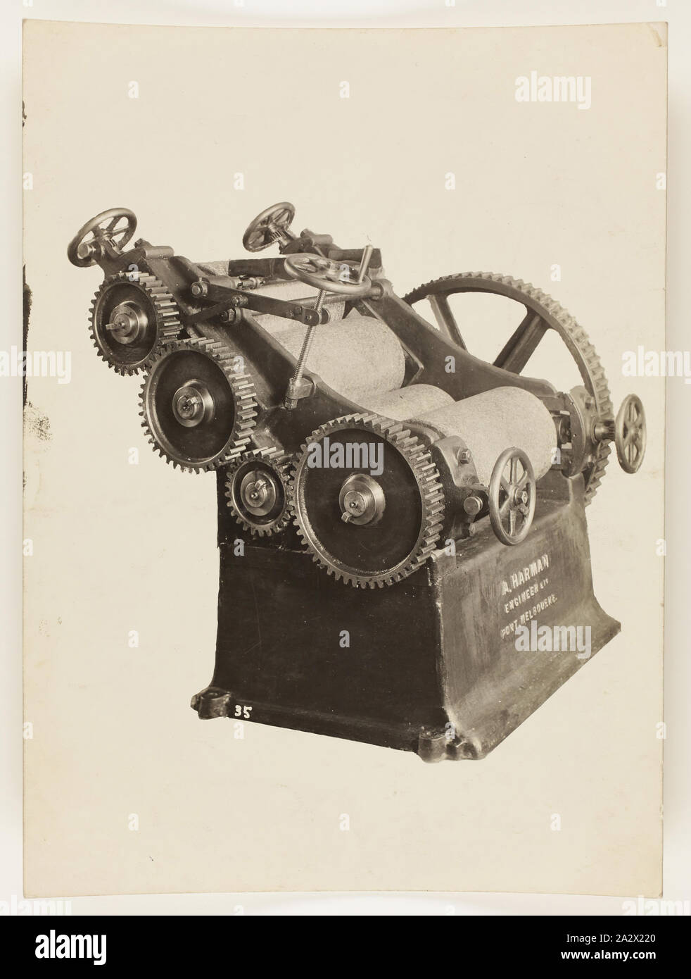 Victorian equipment hi-res stock photography and images - Alamy
