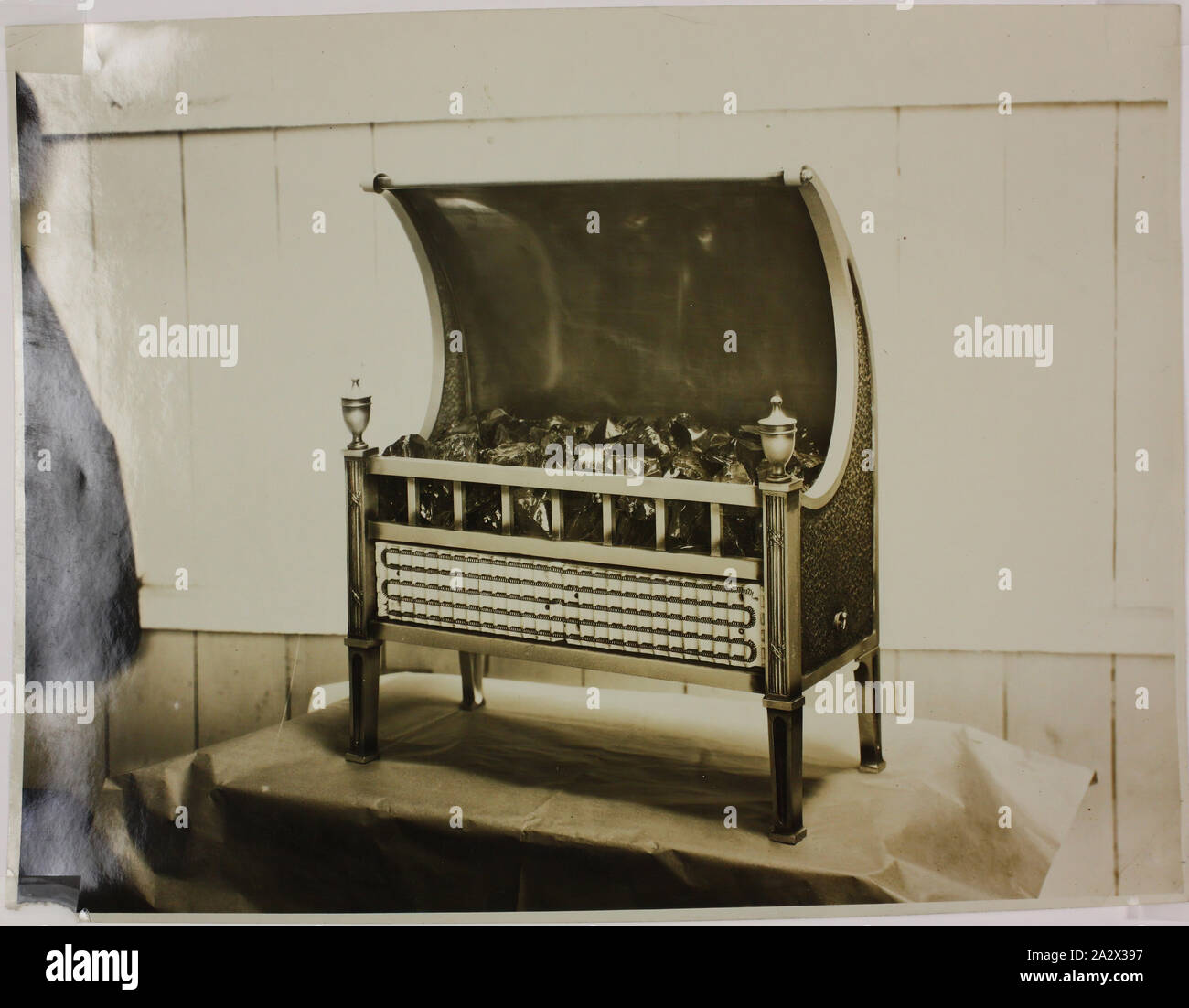 1920s interiors hi-res stock photography and images - Alamy