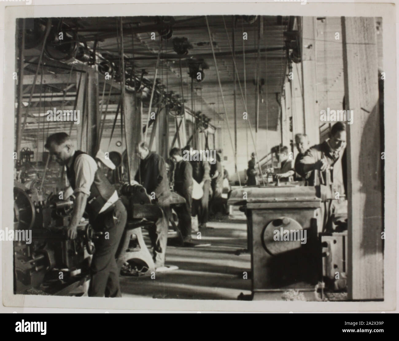 Photograph - Hecla Electrics Pty Ltd, Factory Workers, circa 1920 ...