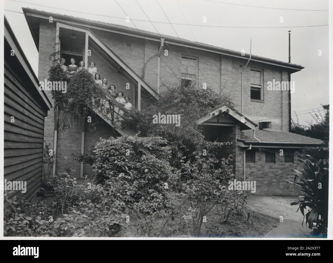 1930s laboratory hi-res stock photography and images - Alamy