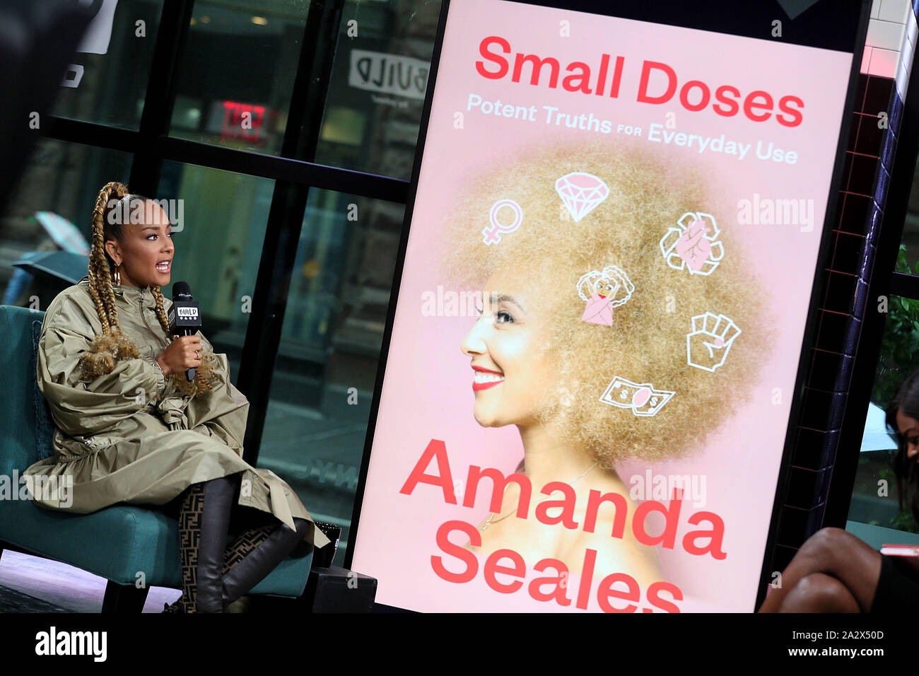 Amanda seales book hi-res stock photography and images - Alamy