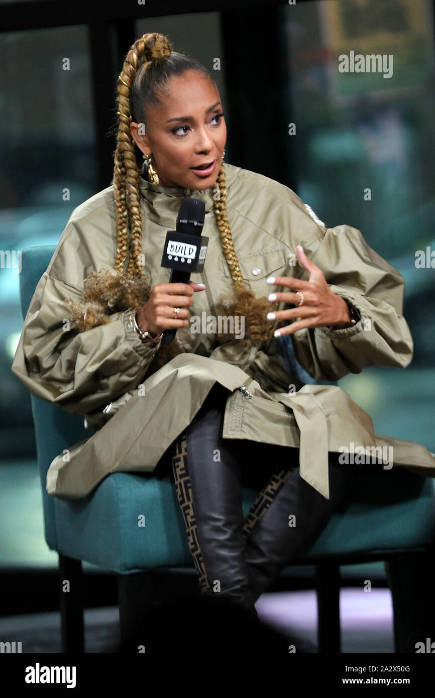 Amanda seales book hi-res stock photography and images - Alamy