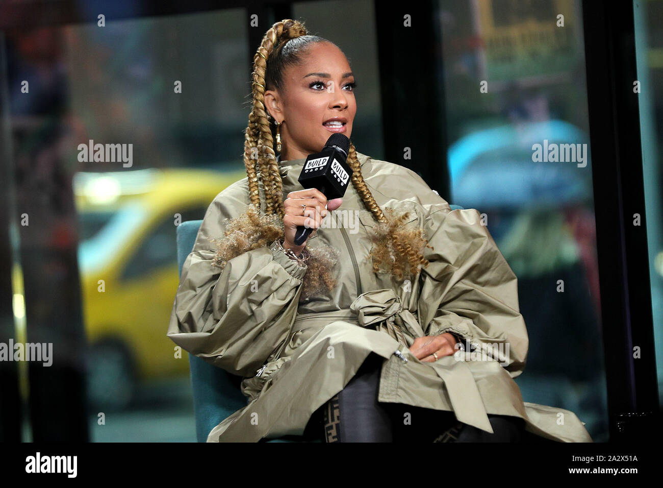 Amanda seales book hi-res stock photography and images - Alamy