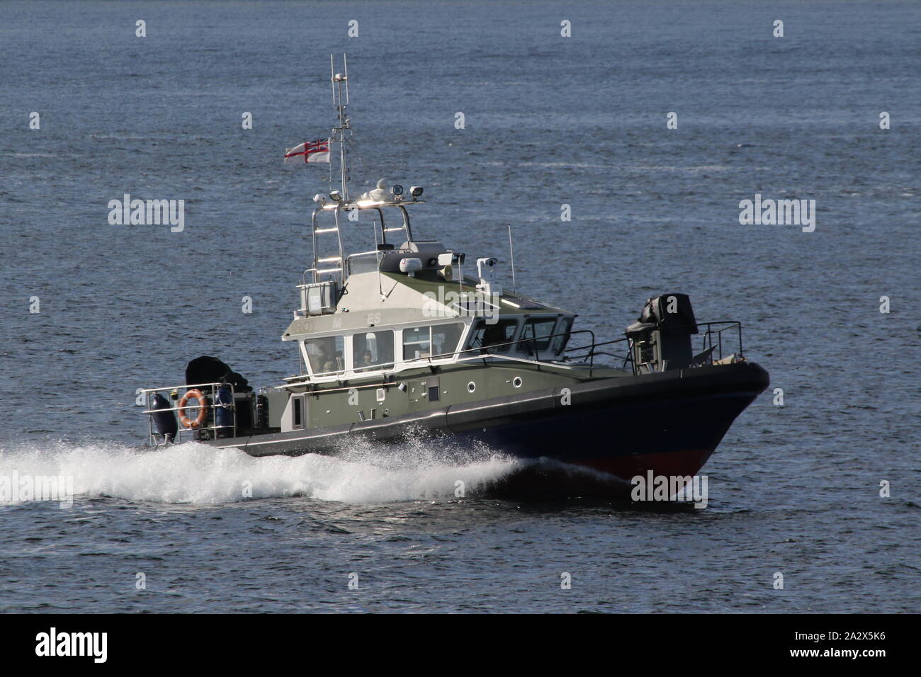 43 commando fleet protection group royal marines hi-res stock ...