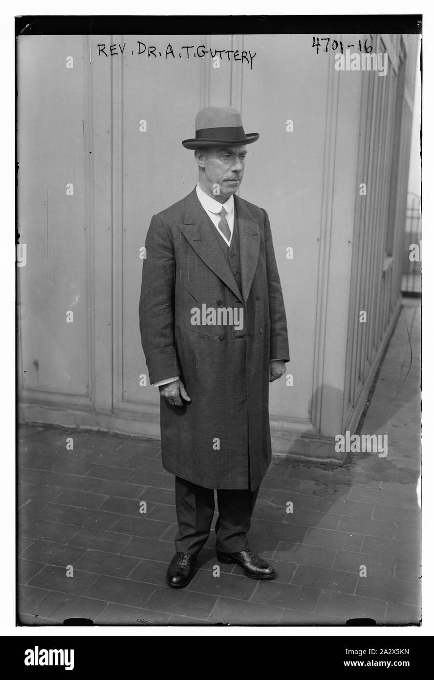 Guttery hi-res stock photography and images - Alamy