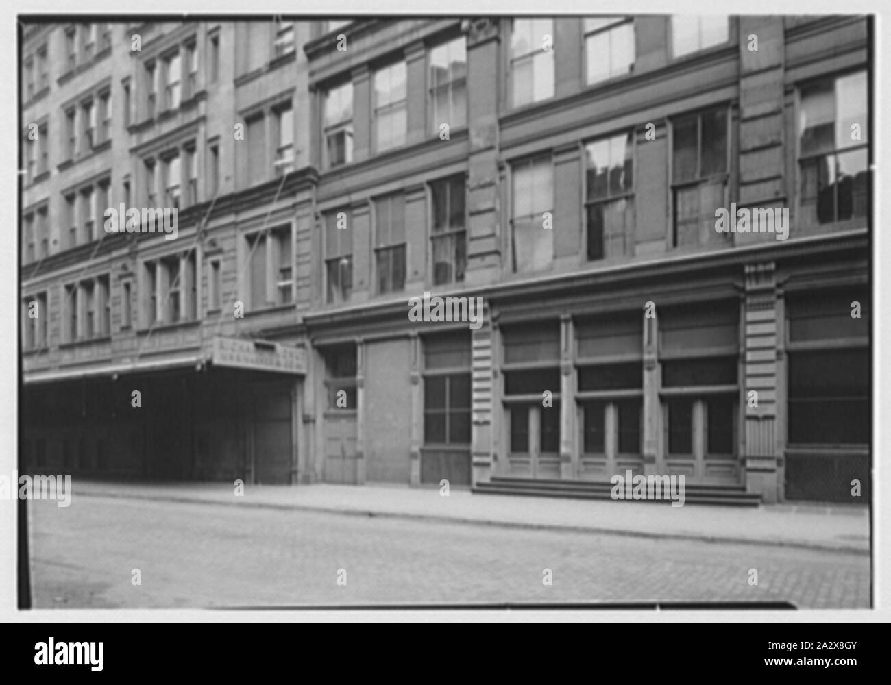 Richard Hudnut High Resolution Stock Photography and Images - Alamy