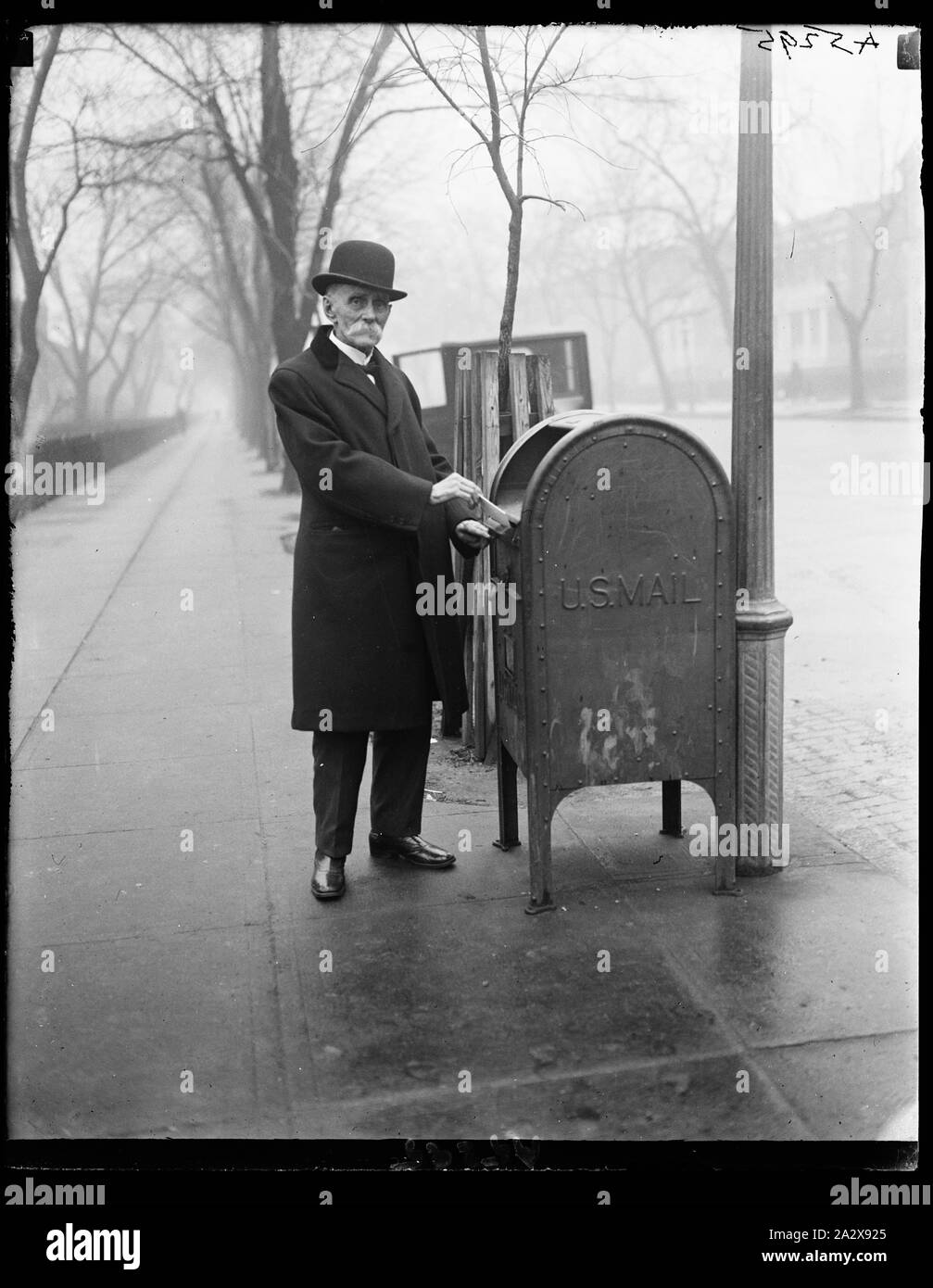 Richard S. Lawrenson Stock Photo - Alamy