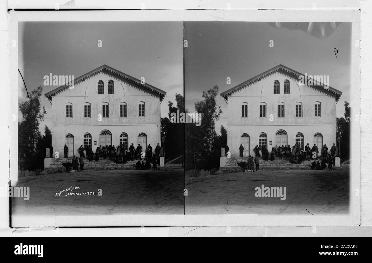 Religious landmark exterior Black and White Stock Photos & Images - Alamy