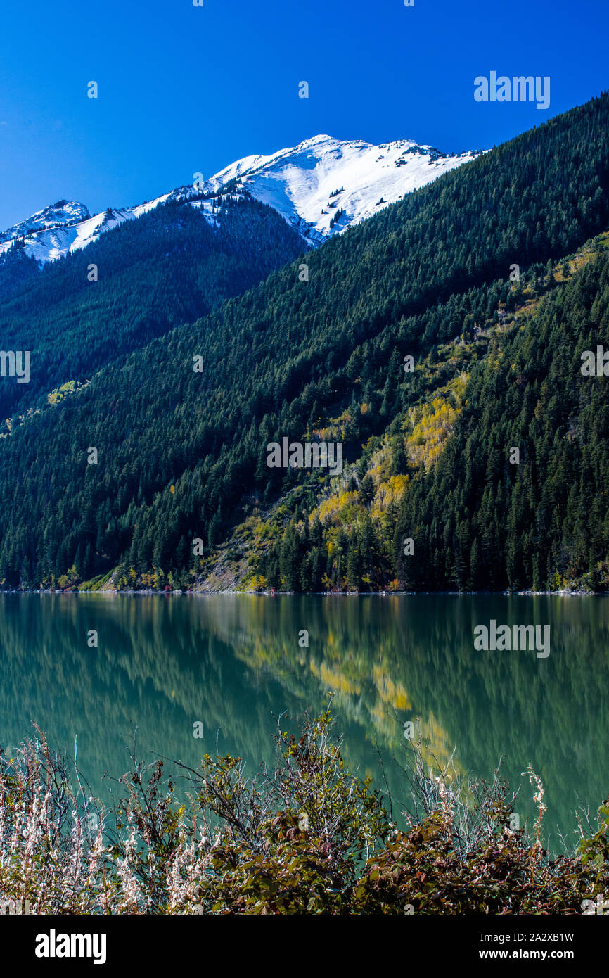 Duffey lake hi-res stock photography and images - Alamy