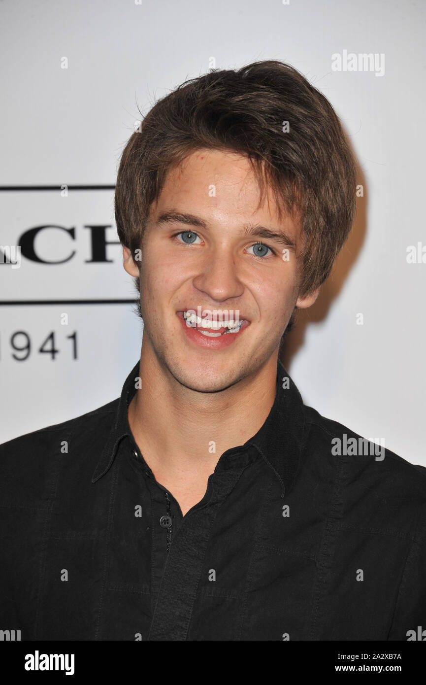 Devon Werkheiser's Instagram, Twitter & Facebook on IDCrawl