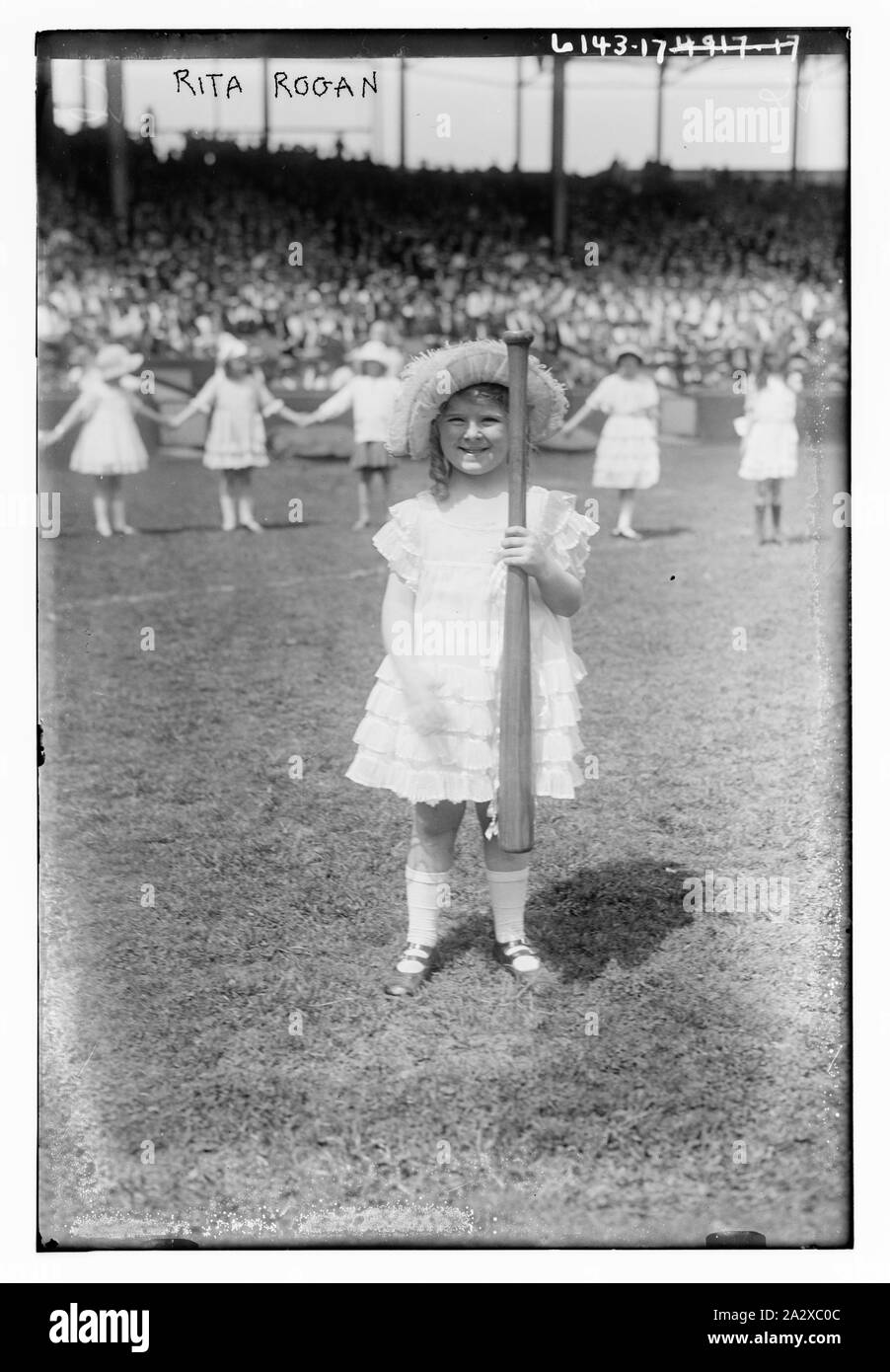 Bat holding Black and White Stock Photos & Images - Alamy